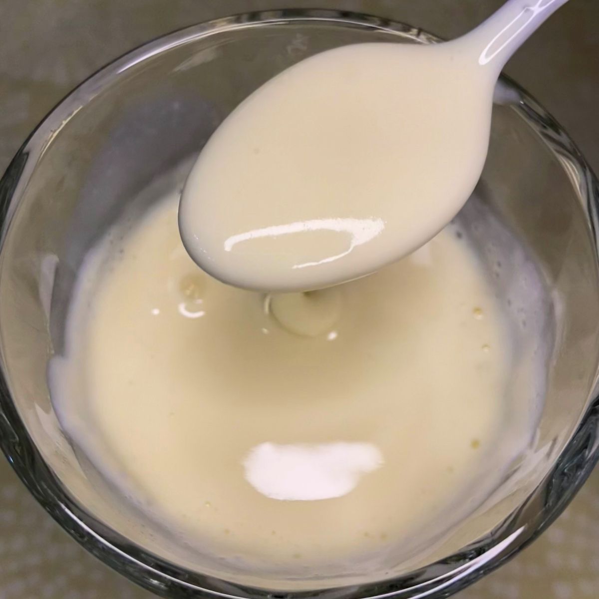 3 Ingredient Healthy Condensed Milk | Sugar-Free and Homemade - Cozinha ...